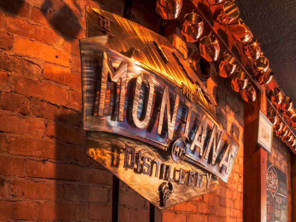 A famous whiskey brand files for bankruptcy: state governments offer ...