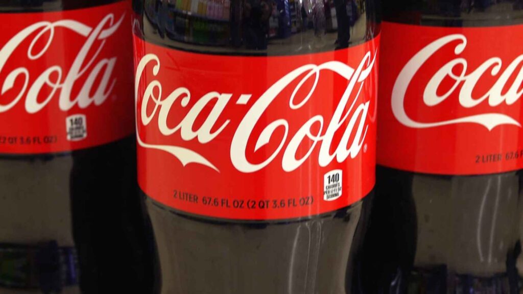Big changes at Coca-Cola: now the company will pay you to protect the ...